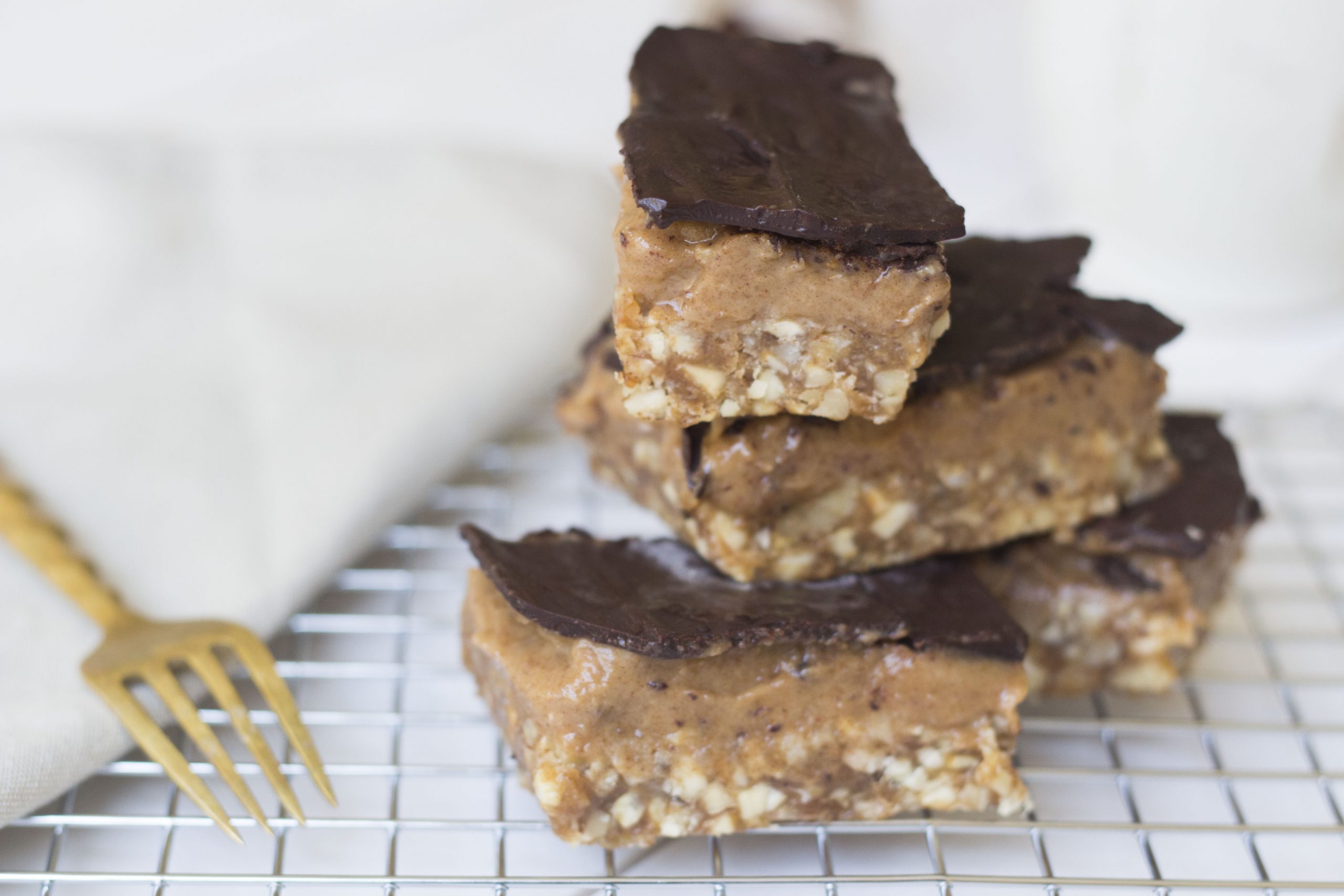 Healthy Snickers - Foodimus